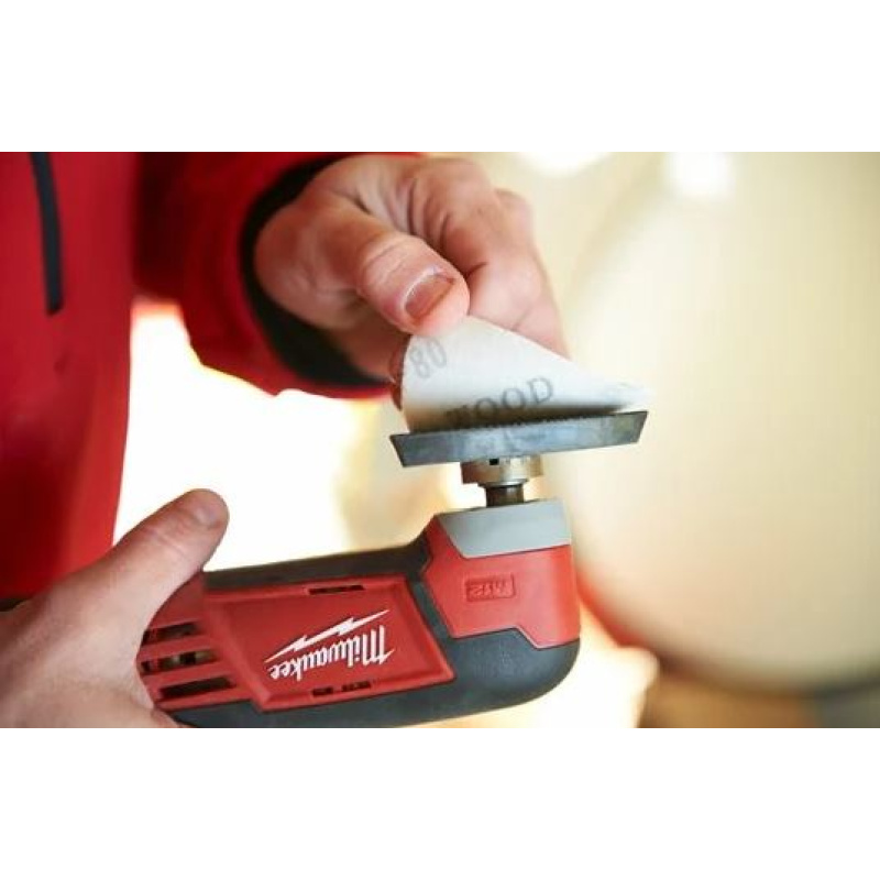 COUTEAU MULTITOOL MILWAUKEE C12 MT-402B